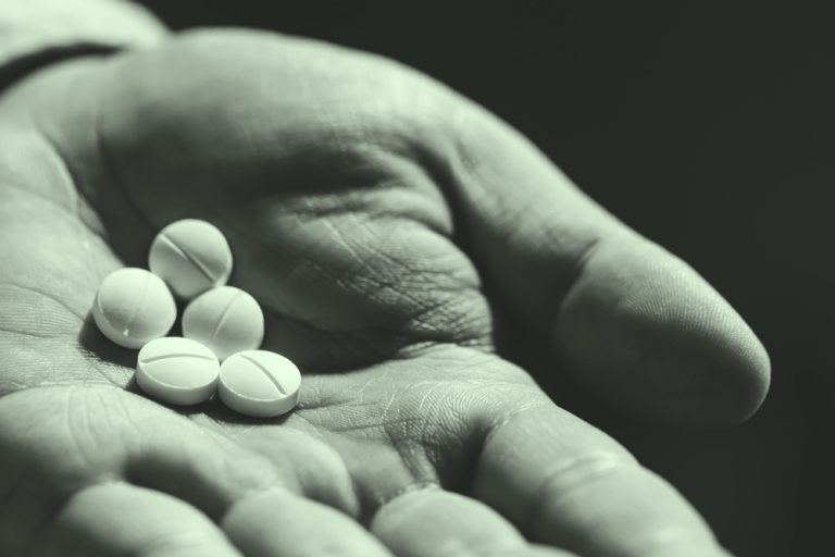 How Long Does Percocet Stay In Urine? | Safe Haven Recovery